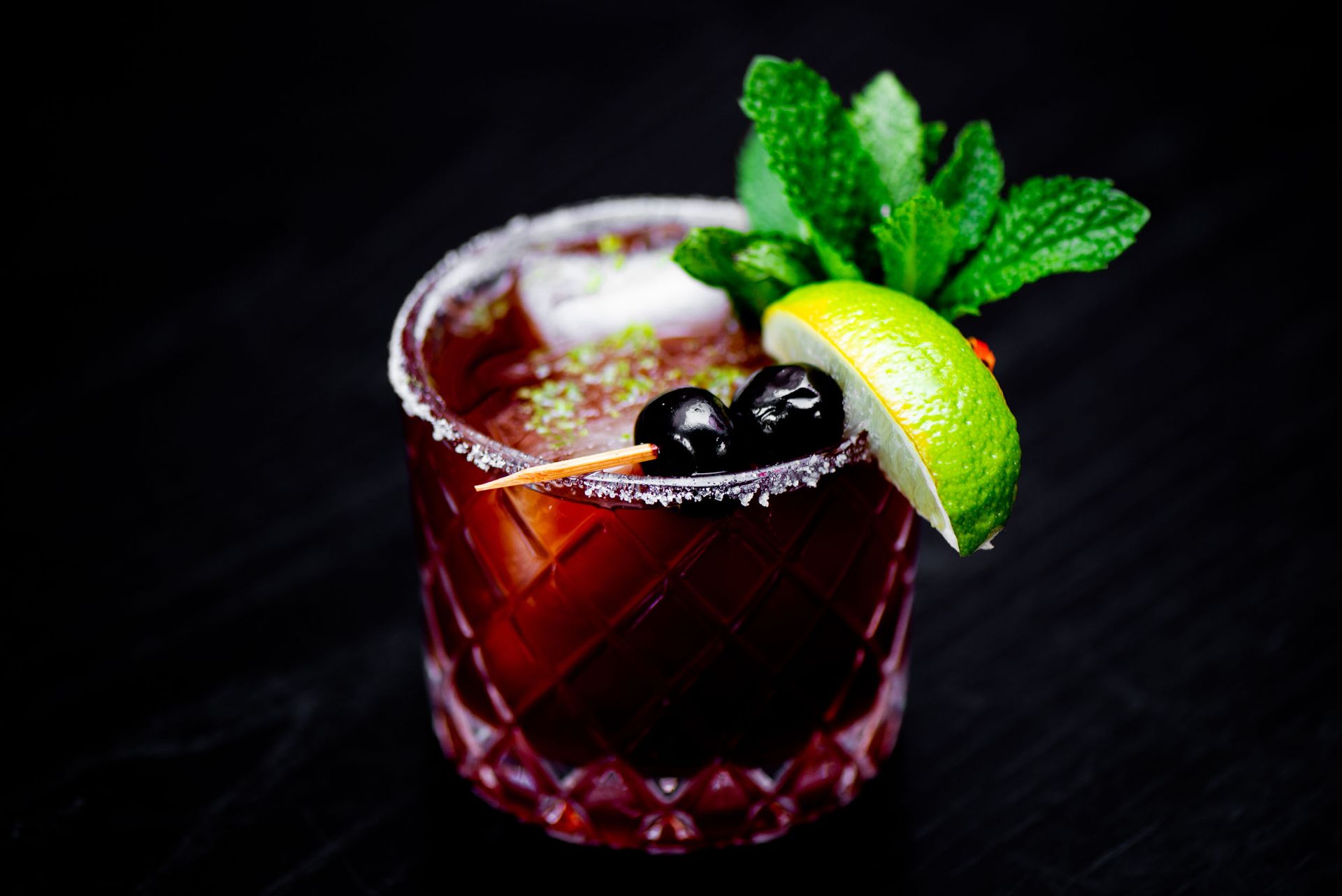 Home | FourSpoon Thai Cuisine